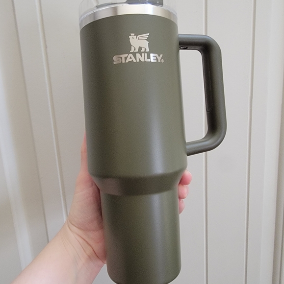 Stanley | Dining | Stanley 4oz Hearth And Hand Army Green Flowstate ...